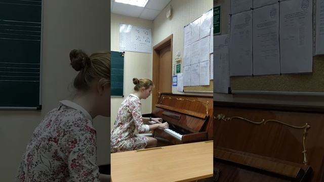 Ратникова Дарья. Ю.Весняк "Весёлая прогулка"