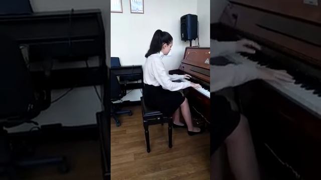 Юсупова Камила_14 лет _6 г.о._ В.Коровицын "Поэтическое настроение"