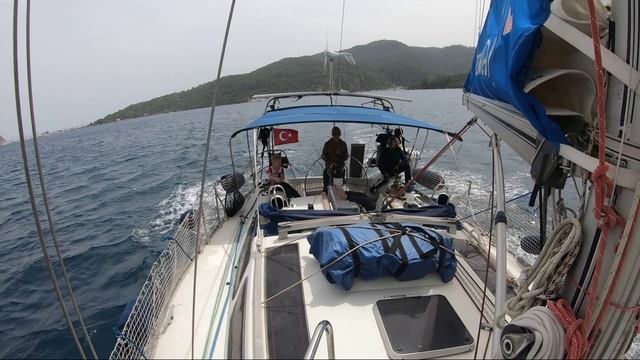 Яхта, парус, красивая песня.