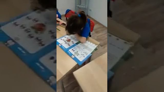 Видео с занятий. Малыши изучают двузначные числа