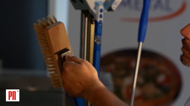 Щетка для чистки печи со скребком Gi.Metal AC-SP/120