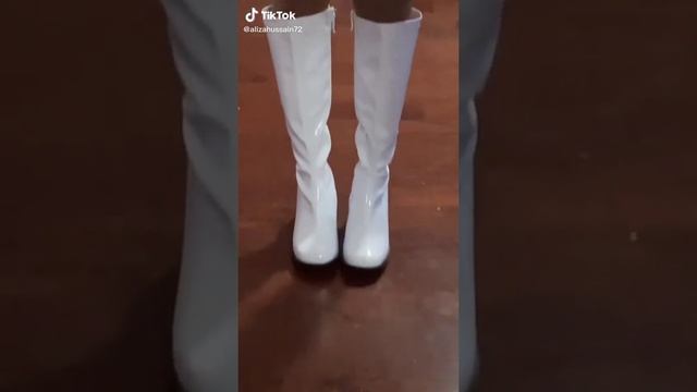 Those Gorgeous White Shiny Patent Leather Go-Go Boots