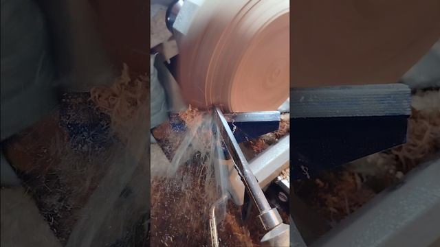Токарь по дереву!!! Резец своими руками!!!