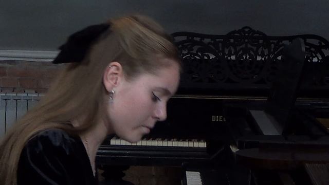 Клод Дебюсси «Прерванная серенада». Исполняет Мария Журавлёва