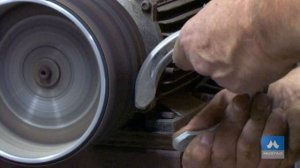 Shoeing with Mustad Equi-Librium Aluminum Front