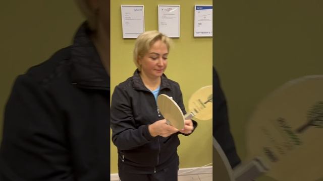 Сравнение оснований  Butterfly VISCARIA GOLDEN (1000 $)vs TTS RUSWOOD Z-CARBON OFF (50$) |