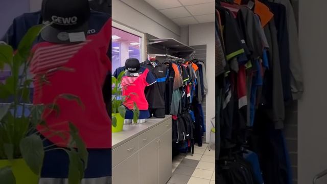Клуб и магазин настольного тенниса в Санкт Петербурге. Table tennis shop @MsTTSPORT
