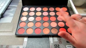 Палетка теней MORPHE brushes (fake) с сайта ALIEXPRESS | Обзор, свотчи, сравнение