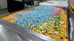 Изготовление конфет ручной работы в виде смайлика