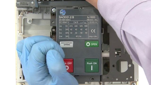 Блокировка навесными замками в разомкнутом состоянии_PLC_E1.2
