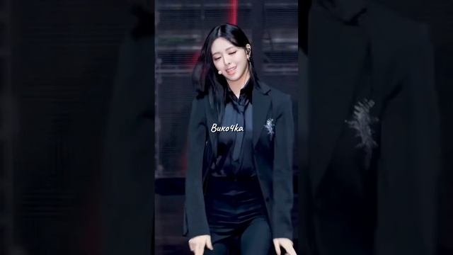 Yuna 4k fancam