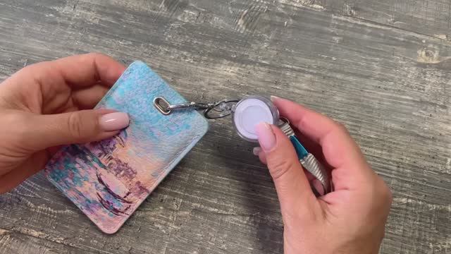 Обзор на чехол для бейджа, магнитной карты, пропуска, Голубая Венеция Eshemoda