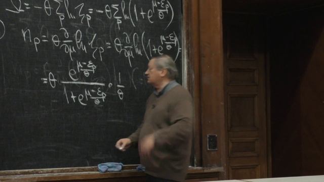 Грибов В.А. - Термодинамика и статистическая физика I - 15. Идеальные кв. газы. Стат. распределения