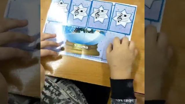 Музыкально- дидактическая игра "Новогодние пазлы предсказания"