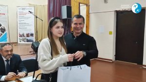 Депутат Мособлдумы встретился со студентами из Раменского