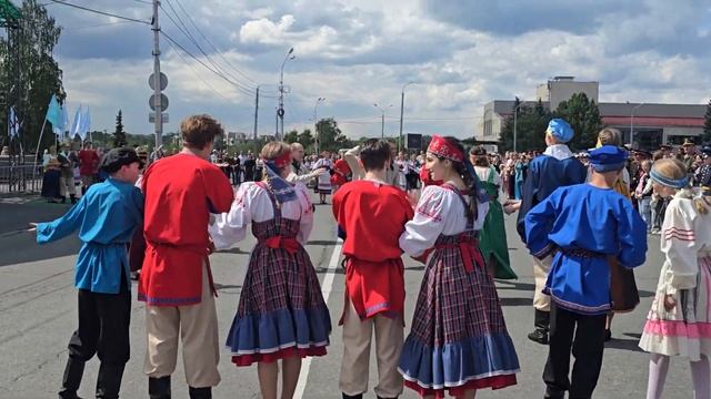 Танец "Кассарейка" 08-06-2024 День Республики Карелия