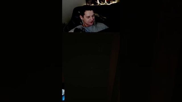 КАК ? НАЛОЖИЛ В ШТАНЫ В ПРЯМОМ В ЭФИРЕ !