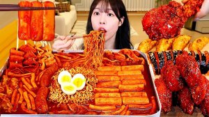 ASMR MUKBANG - Домашний рамён, ттокпокки, курица в соусе и кимбап с сыром. Жареная курица и ттокпокк