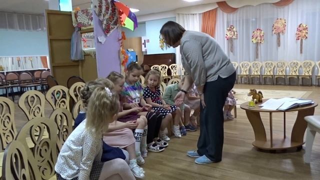 Распевка на основе песни Ирины Конвенан "Улитка"