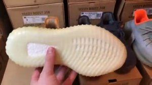 Кроссовки Adidas yeezy boost 350 V2 Marsh