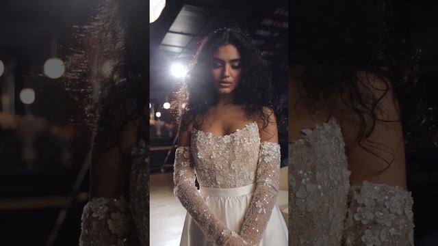 Свадебное платье Плежер мини из коллекции Fire Lady от Divino Rose