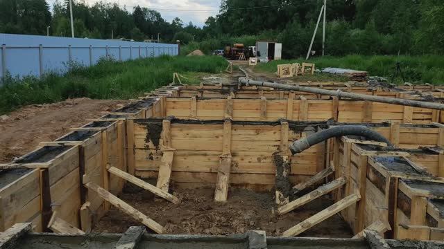 Опыт работы с линейный бетононасосом