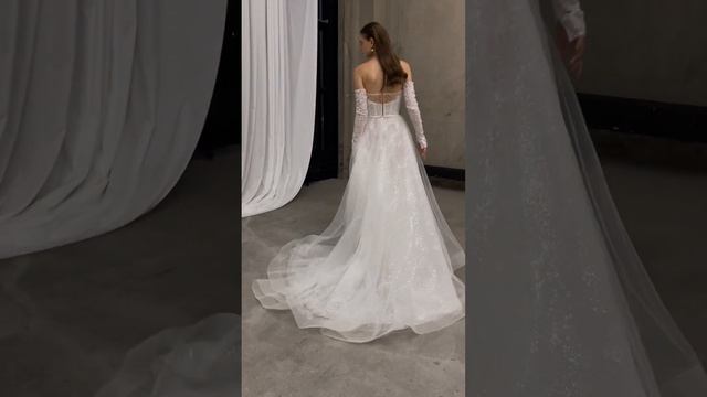 Свадебное платье Таразед из коллекции White Symphony от Divino Rose