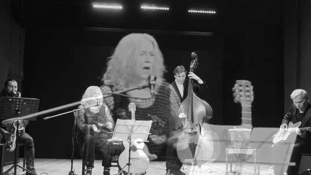 ESTATE (Live)  -  GuitarLady  and  friends