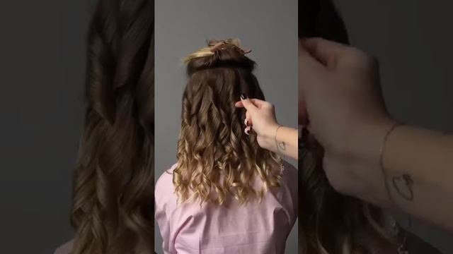 Текстурная ракушка от Наташи Гогиной и плойка 19 мм BE719 Be Style Be-Uni от iparikmaher.ru в работе
