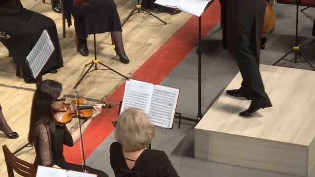 Schubert Symphony No. 8 "Unfinished Symphony" Conductor Mikhail Arkhipov