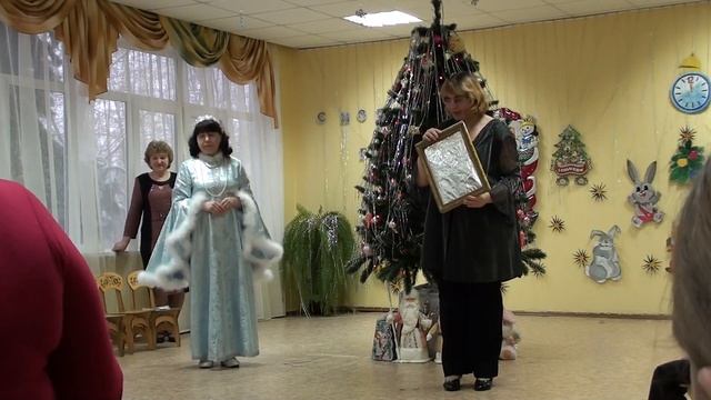 1. Новый Год 2013