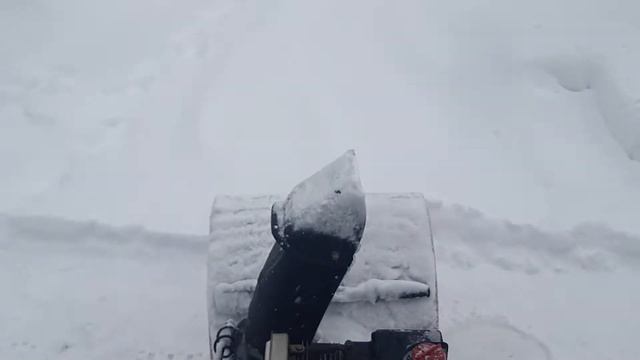 Преимущества снегоуборщика перед лопатой.