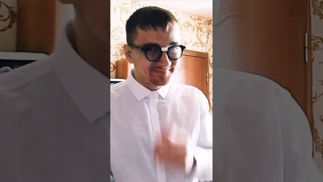 С 8 марта, девушки ❤ Подписывайтесь ✌ мой тгк Denis Minin Production #юмор #киров