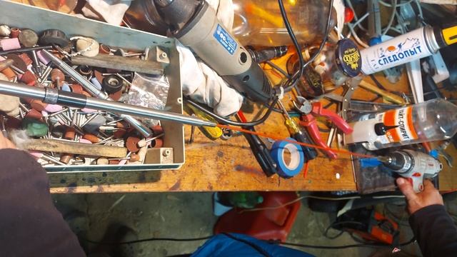 Убираем внутренние дефекты гладкого стволика для пневматики.