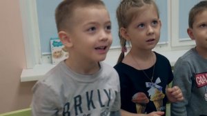 Занятия в группах Dex и Learning Stars у педагога Анны О. в Центре Я-Ты-Мы-Они