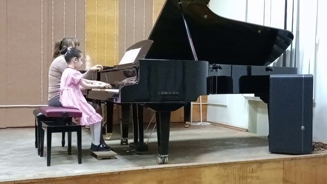 4 Шабеддинова Лейла