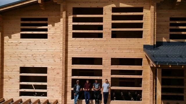 Деревянные дома любой сложности. Брус, бревно, клееный брус.