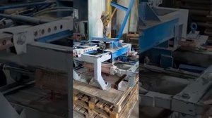 Сборка стенового кирпича певмозахватом с двух поддонов. Зона захвата 125х122 см.