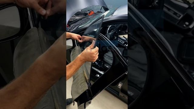 Тюнинг Porsche Macan элеткротонировкой Onglass