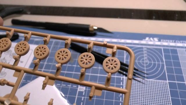 Сборка: Советский средний танк Т-24 (HobbyBoss,1/35) часть 1