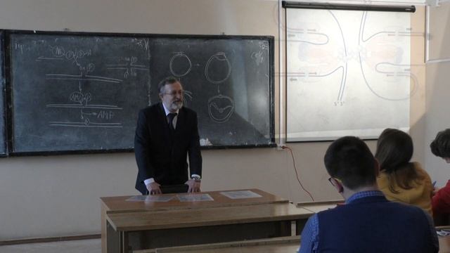 Асеев В. В. - Молекулярная биология - 5. Репликация прокариот и эукариот