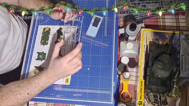 ТАЙФУН ВДВ 4х4 (Звезда, 1:35) с БМДУ ЖИВОЙ ОБЗОР