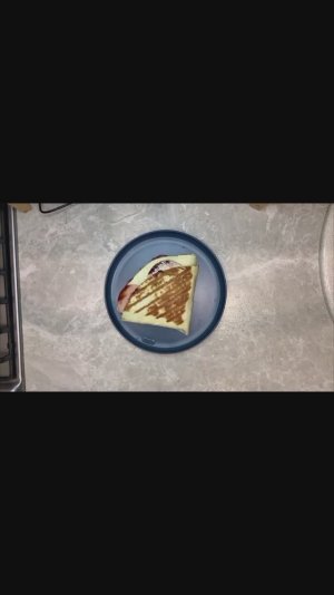 Вкусный завтрак из тортильи