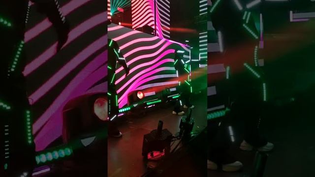 Заказать световое шоу от Русский Hollywood +7916047776