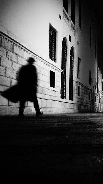 Беженец (слова и музыка Зеленина А.Б)