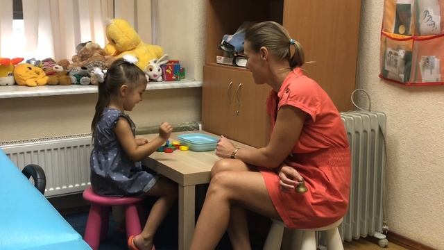 Развитие фонематического слуха и восприятия. Фрагмент логопедического занятия с пояснениями. Этап 3
