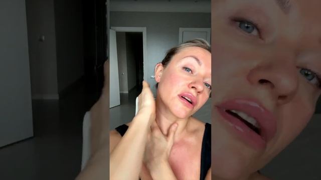 Самые полезные упражнения для проработки мышц шеи, грудного отдела и избавления от отеков