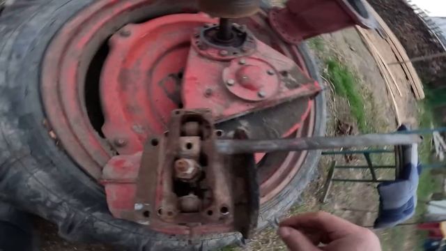 Трактор Т-25 серьезная поломка! Замена чулка.