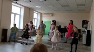 VID_20210419_163903.mp4