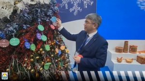 Глава Бурятии на Елке желаний в Москве